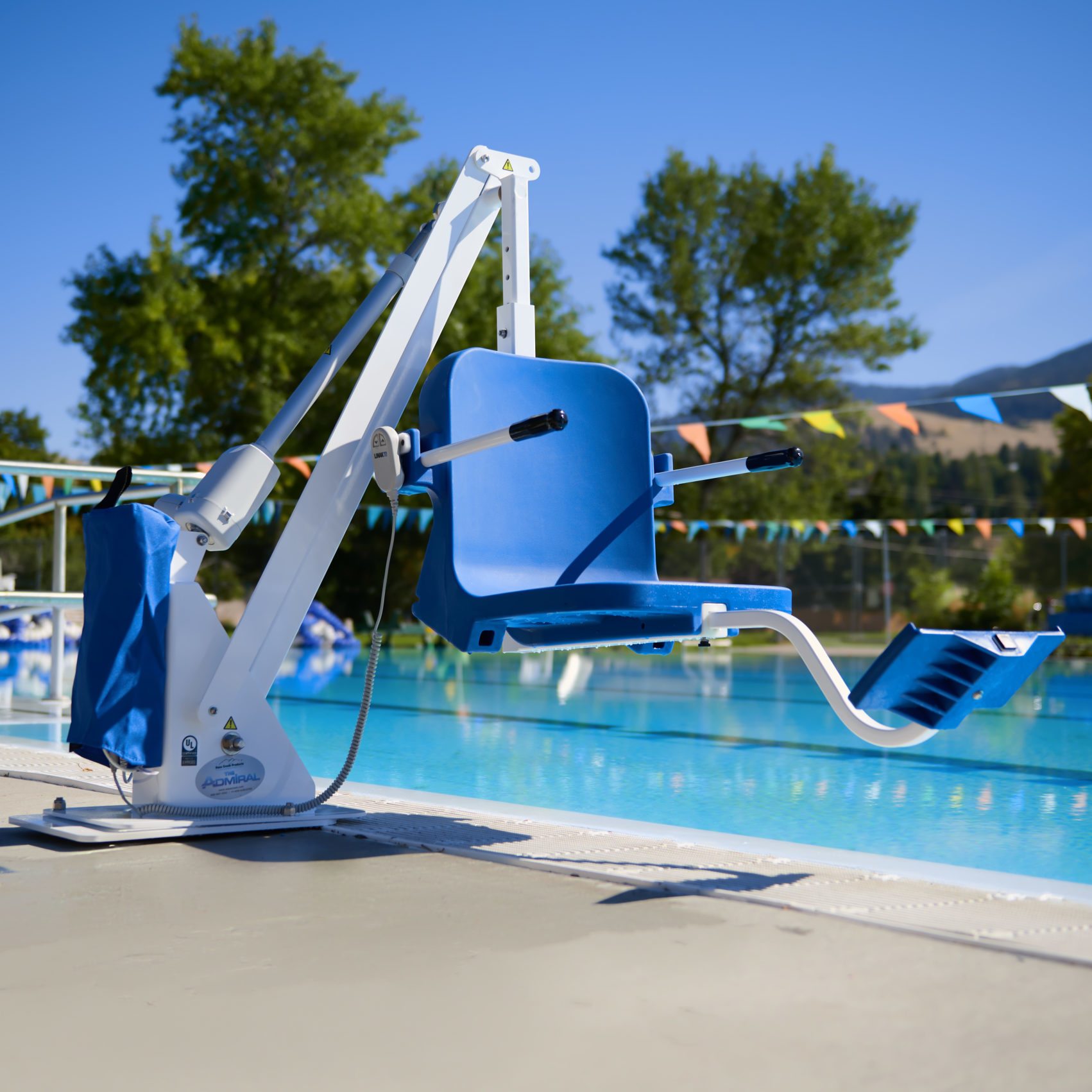 Admiral Pool Lift™ | EZ Mobility Solutions